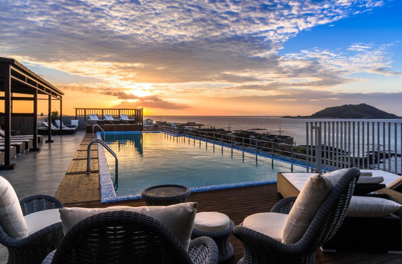 HALLIM PARK IN JEJU - ULTIMATE GUIDE