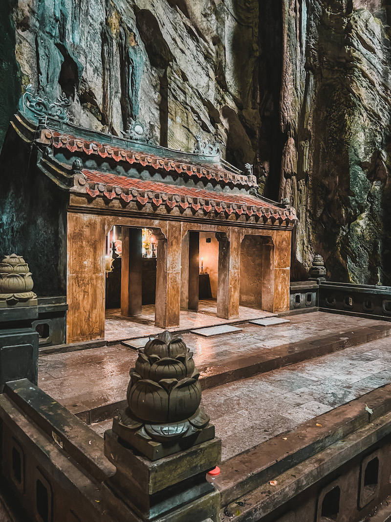 16 AWESOME THINGS TO SEE IN DA NANG [VIETNAM]