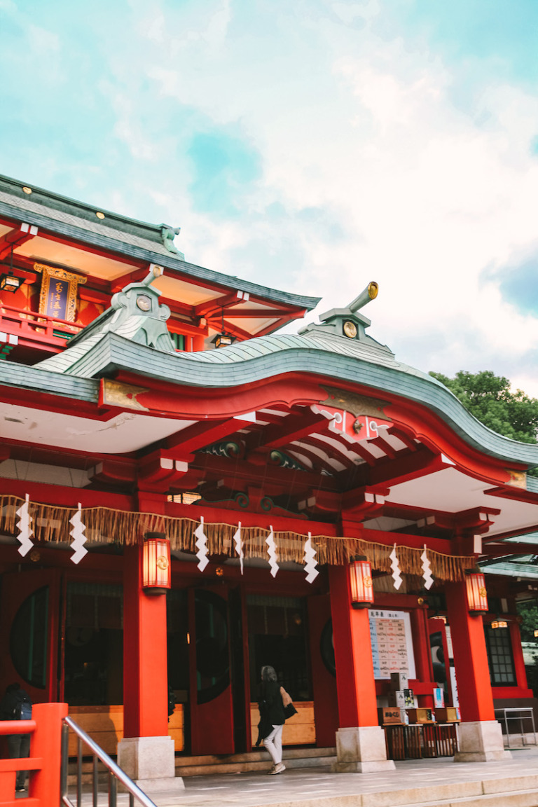 10 BEST THINGS TO SEE IN MONZEN-NAKACHO IN TOKYO