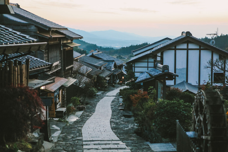 TRAVEL GUIDE FOR MAGOME IN JAPAN [NAKASENDO]