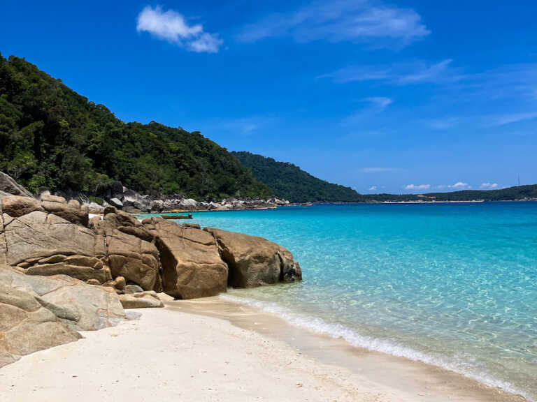 Visit the Perhentian Islands (Malaysia): dreamy beaches and stunning diving